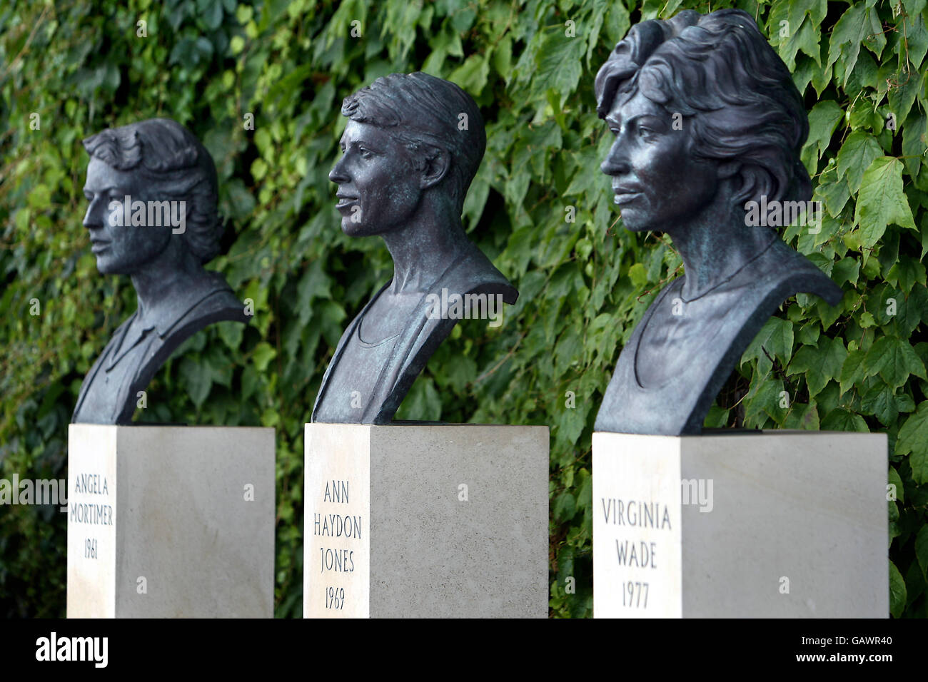 Angela mortimer hi-res stock photography and images - Alamy