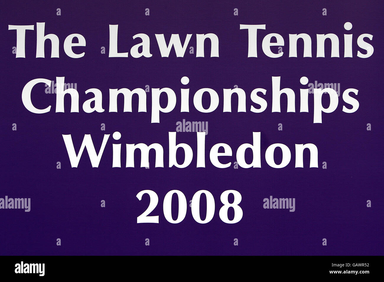Wimbledon tennis sign general hi-res stock photography and images - Alamy