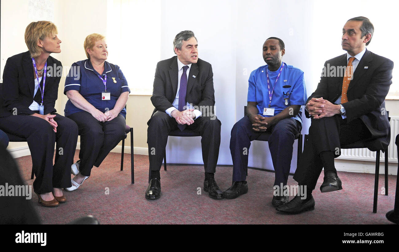 Health nhs full length hi-res stock photography and images - Alamy