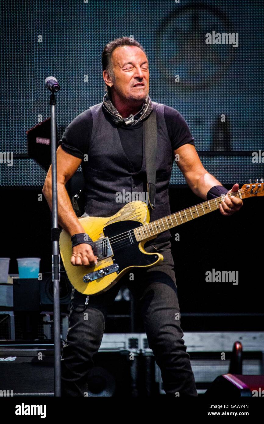 Milan, Italy. 5th July, 2016. Bruce Springsteen and the E Street Band ...