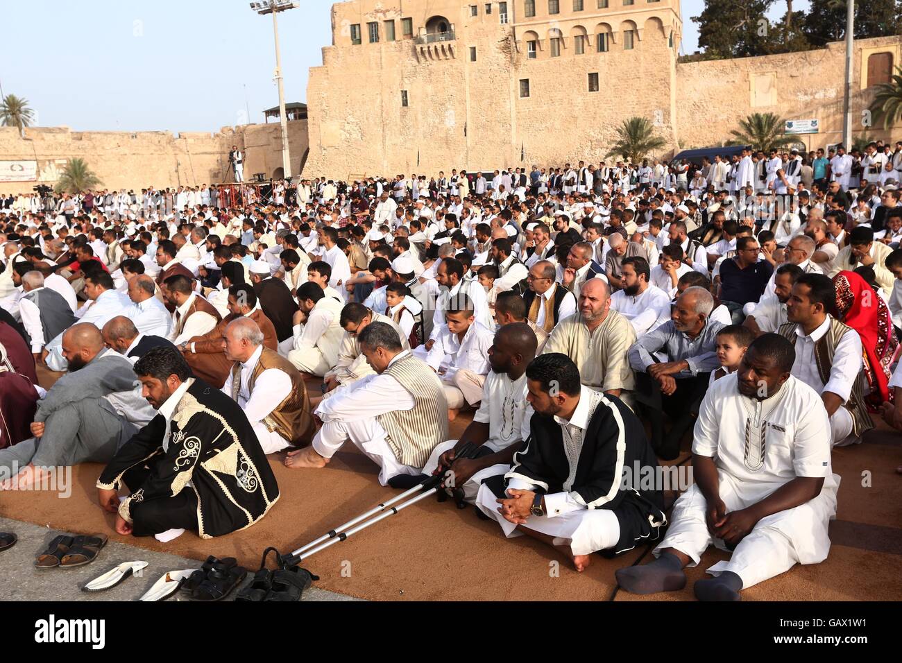 Tripoli, Libya. 6th July, 2016. Libyan Muslims gather at Martyrs ...