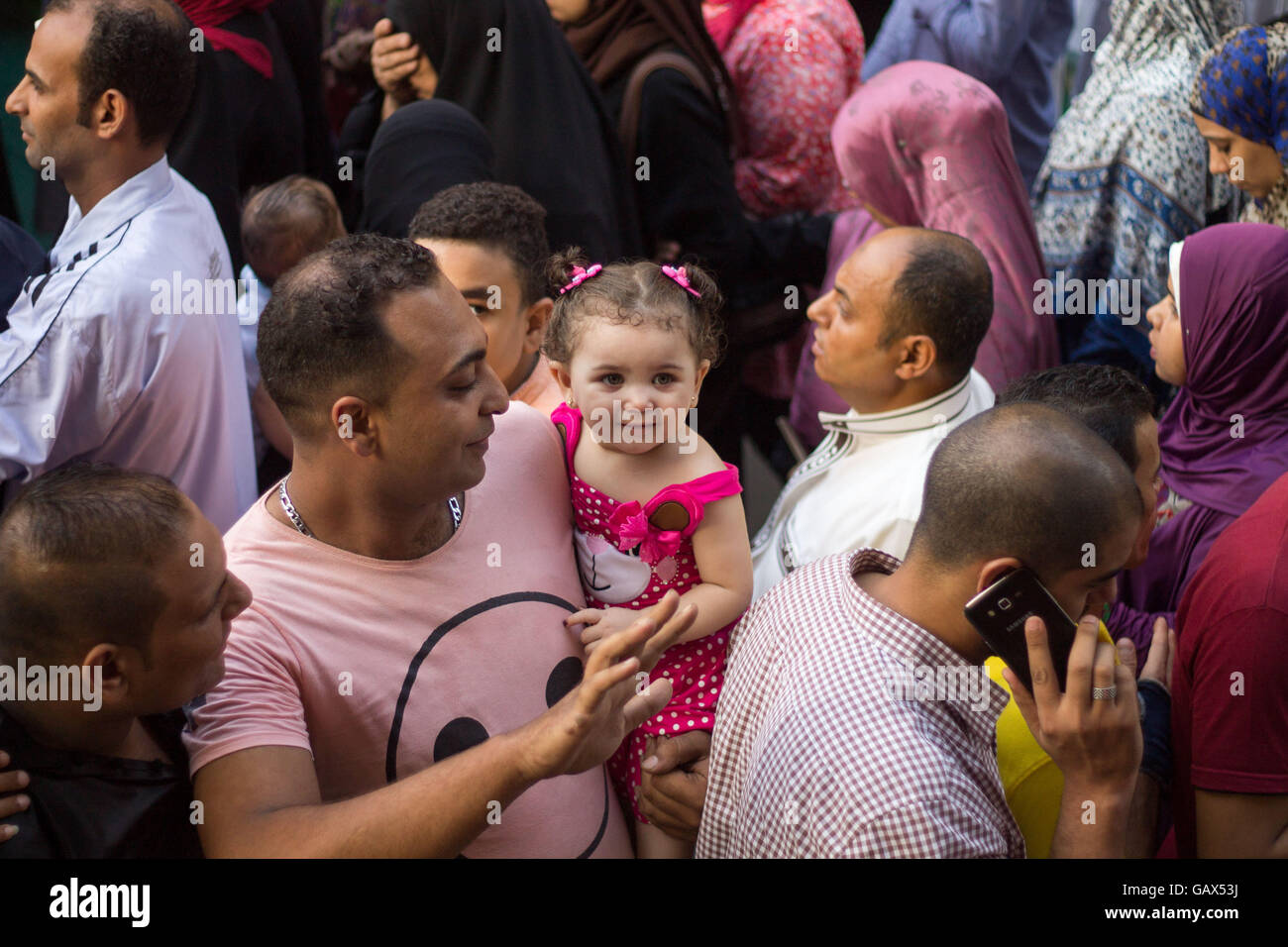 July 6, 2016 - Egypt - Father playing with his daughter after the Eid ...