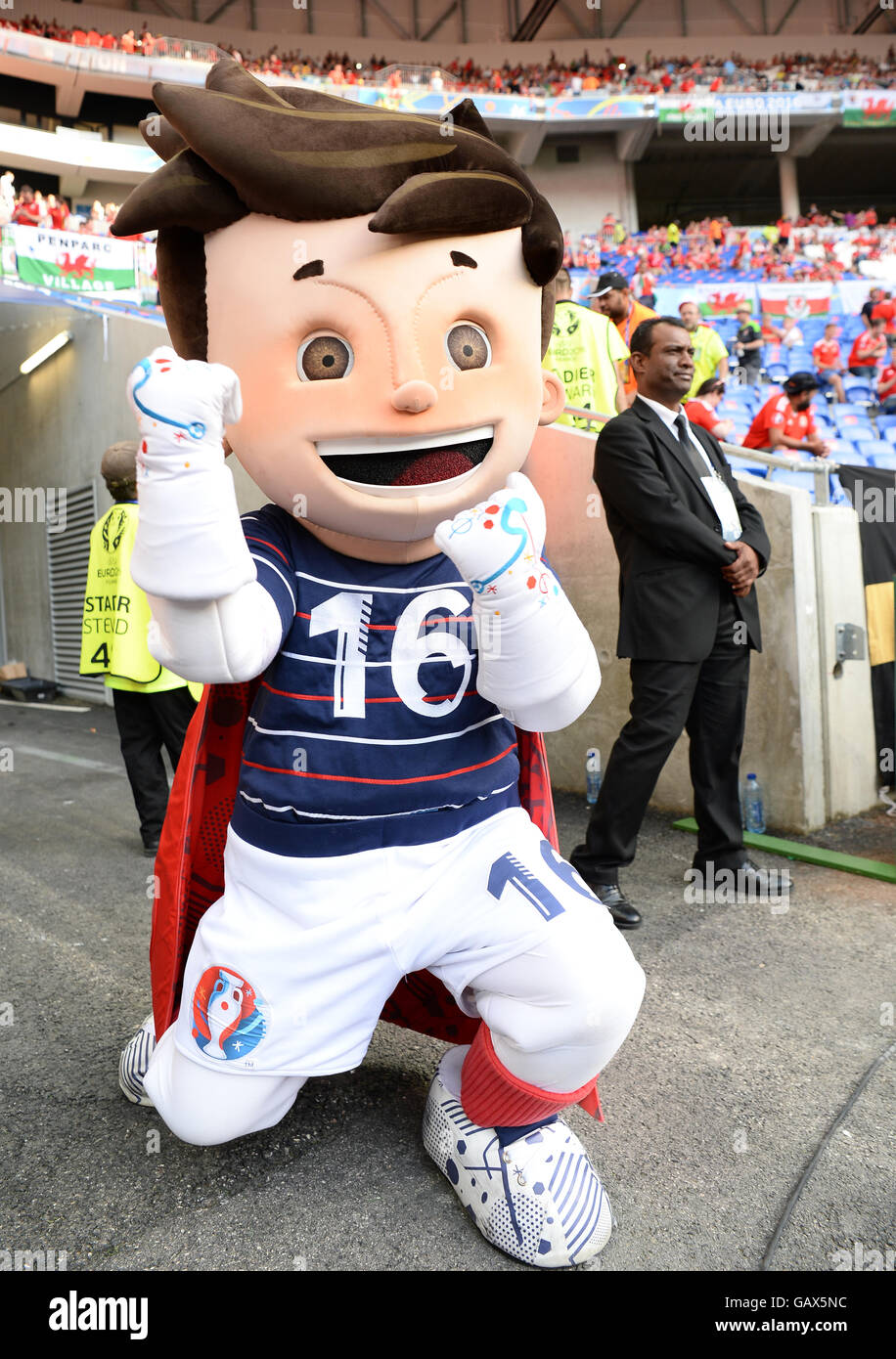 The Euro 2016 mascot, Super Victor, poses before the UEFA EURO 2016 ...