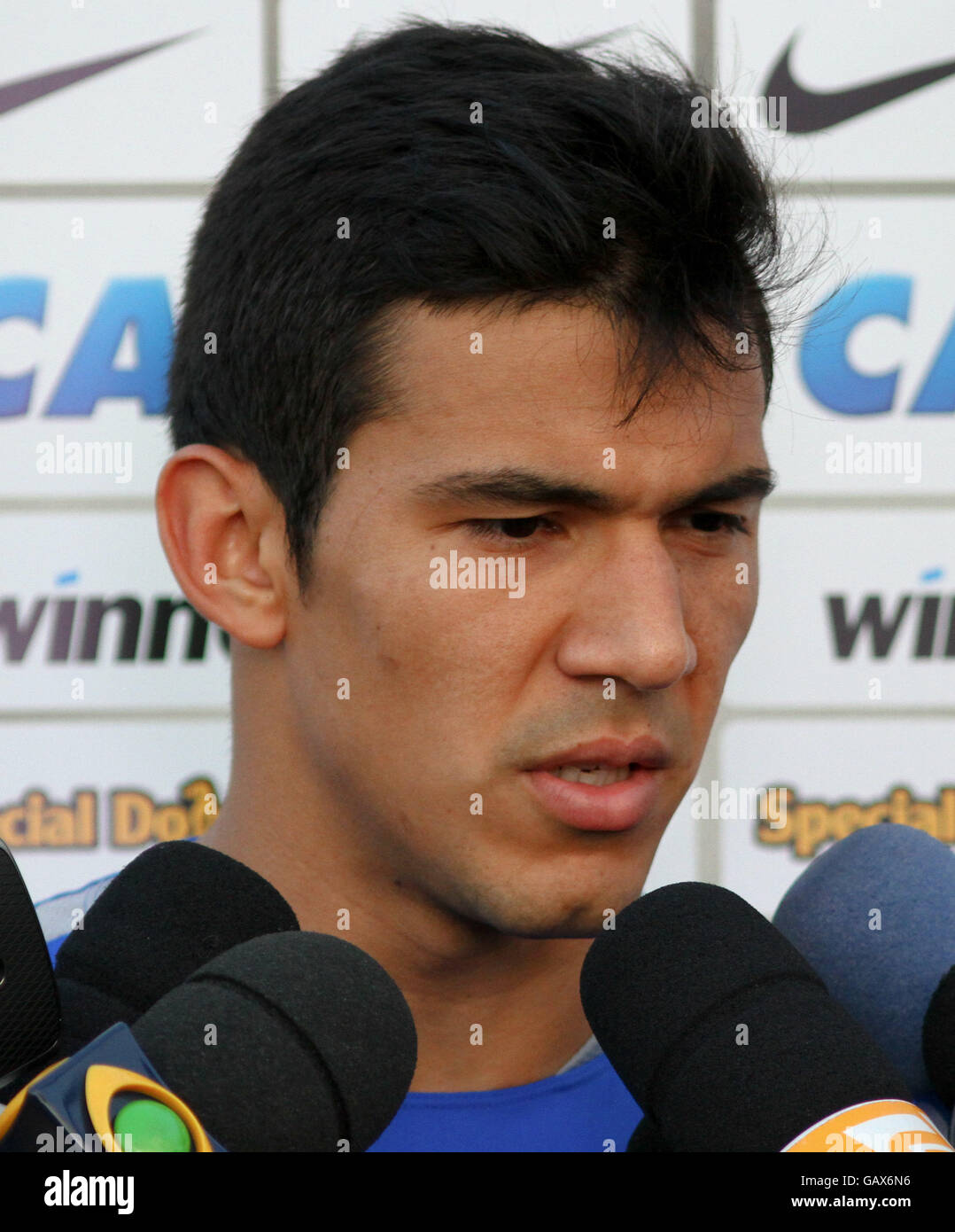 The Balbuena defender during a press conference after the Corinthians ...