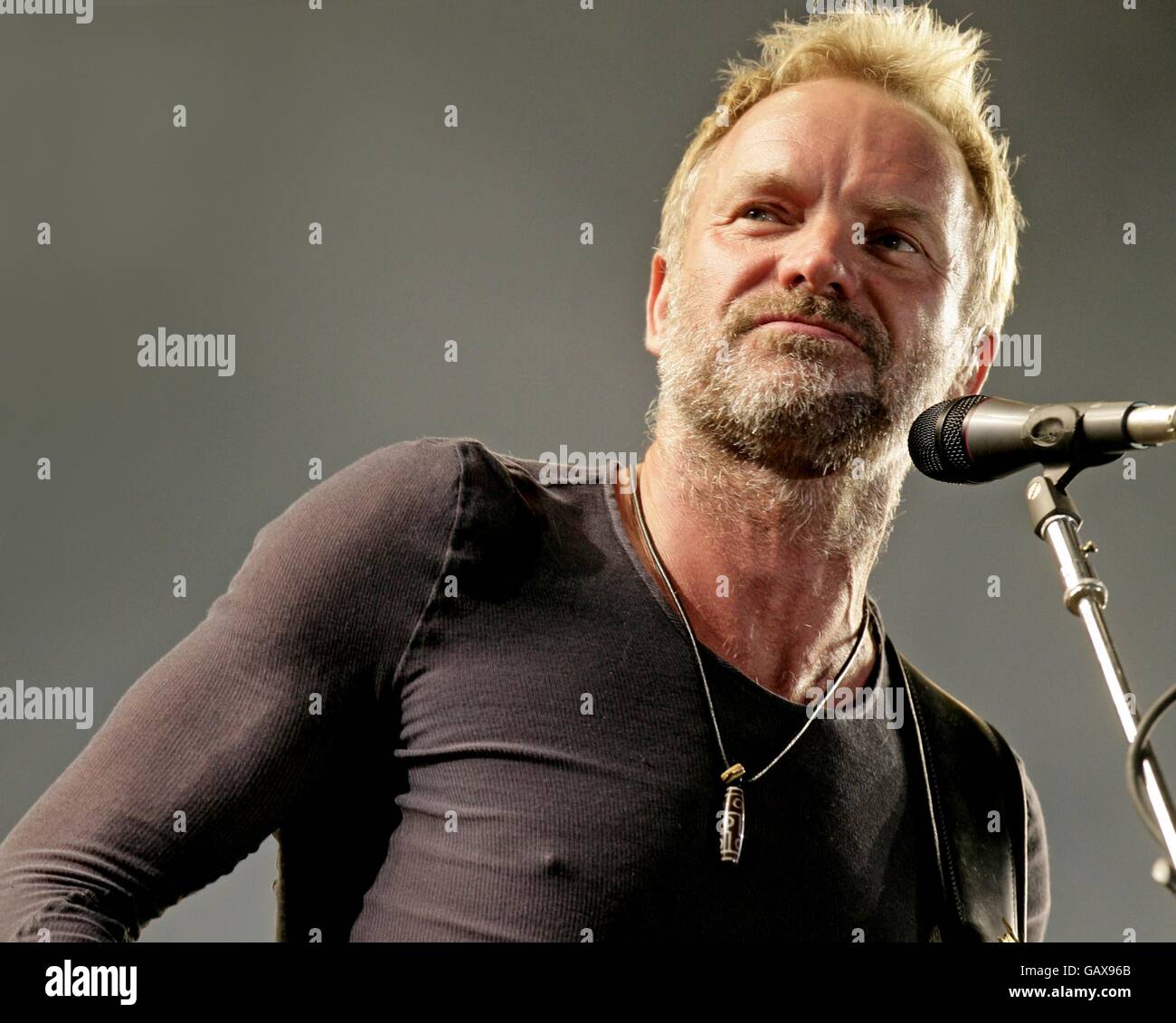 The police band sting hi-res stock photography and images - Alamy