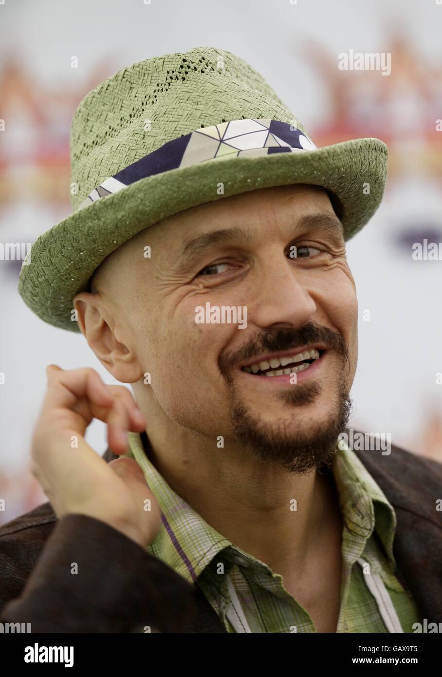 James band tim booth hi-res stock photography and images - Alamy