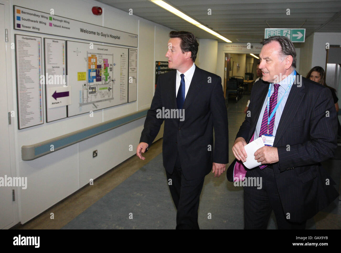 Chief executive of guys hi-res stock photography and images - Alamy