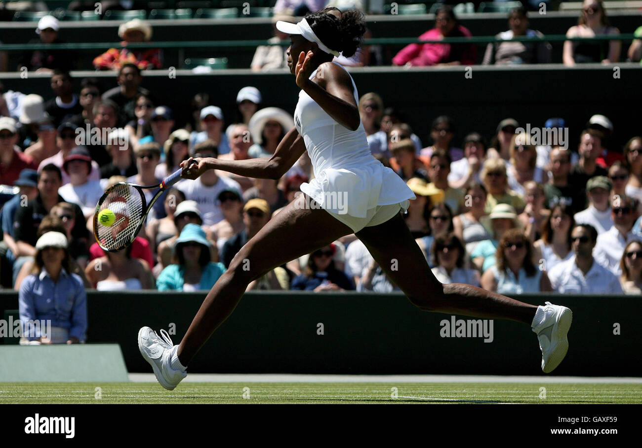USA's Venus Williams in action against Spain's Maria Jose Martinez ...