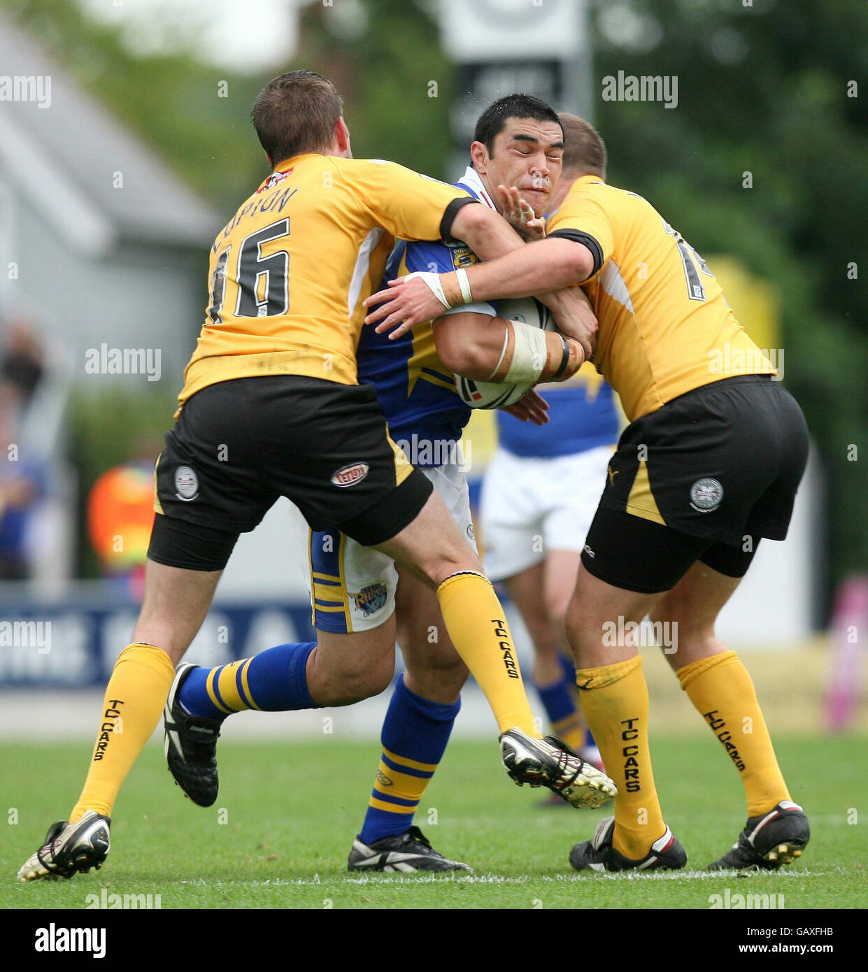 Leeds kylie leuluai hi-res stock photography and images - Alamy