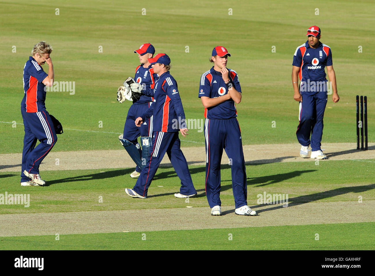 Cricket wright expression hands on face hi-res stock photography and ...