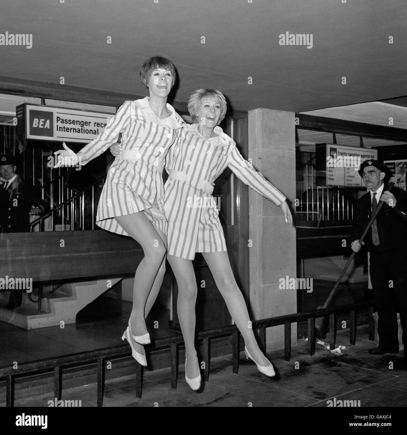 London 1967 hi-res stock photography and images - Alamy