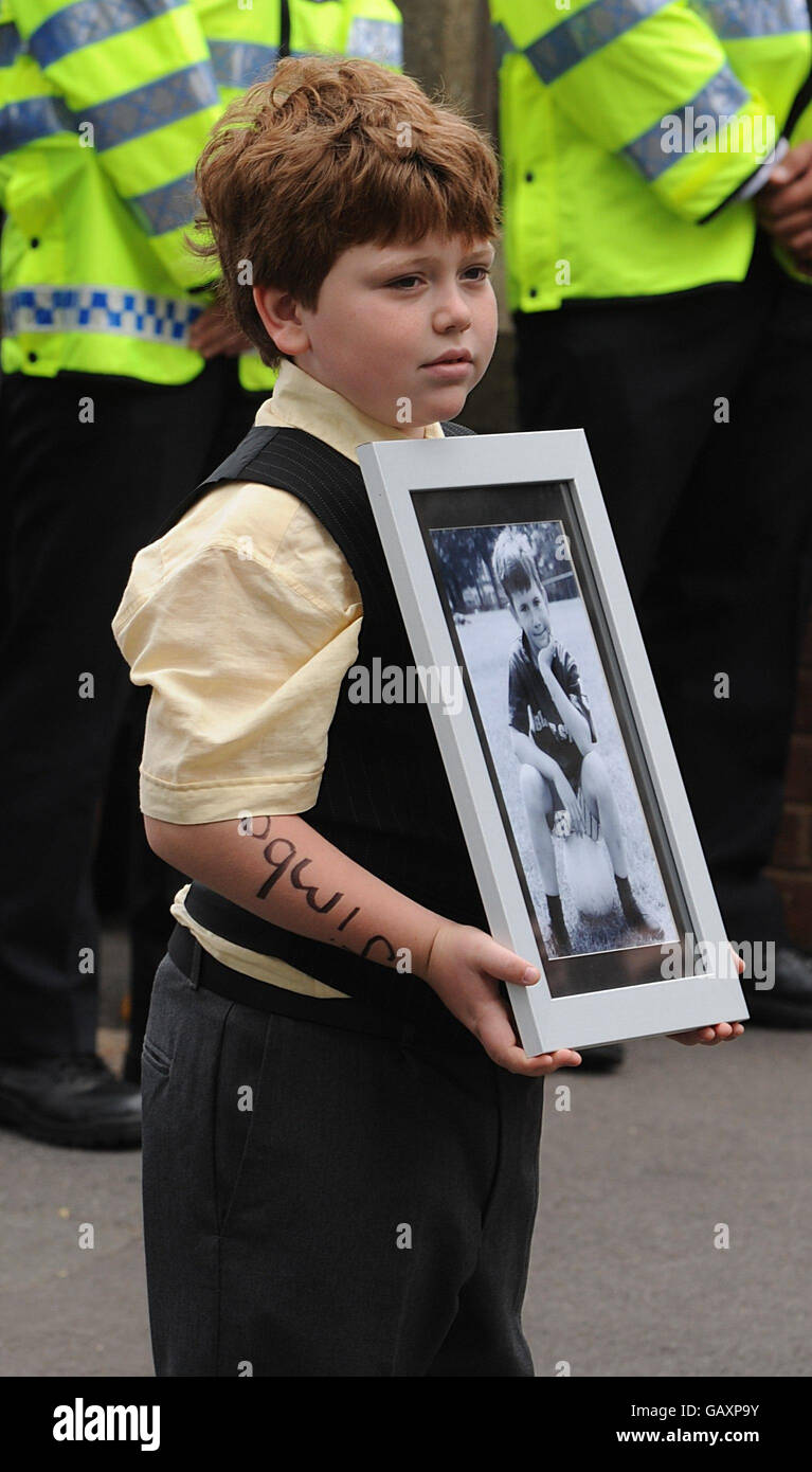 Jimmy Mizen funeral Stock Photo - Alamy