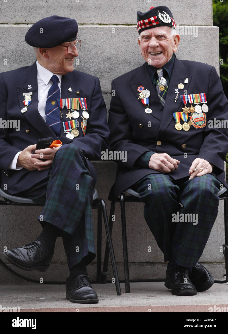 Scottish military uniform hi-res stock photography and images - Alamy