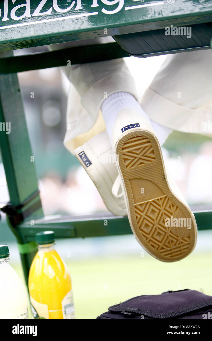 Wimbledon tennis umpires chair hi-res stock photography and images - Alamy