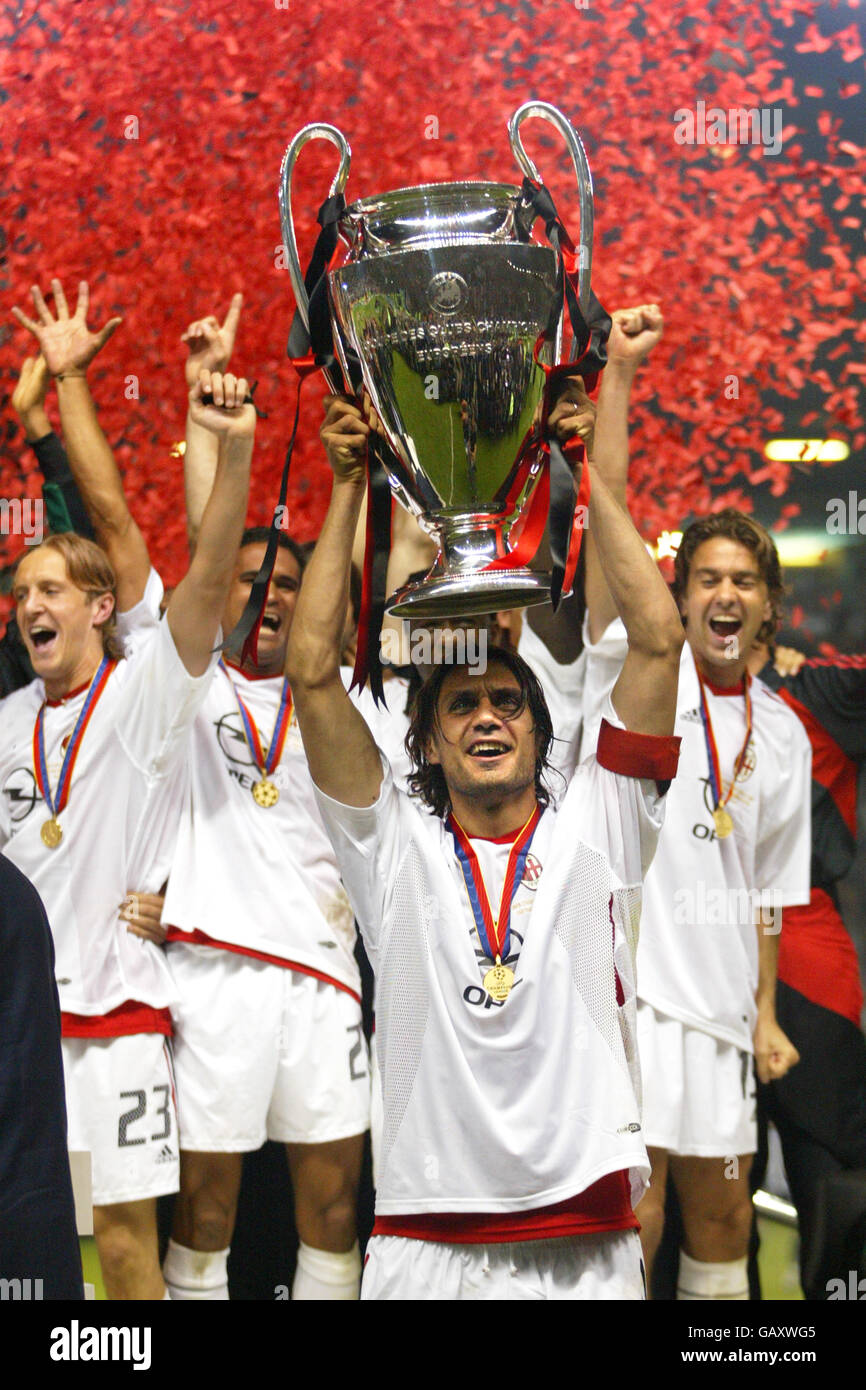 Ac milans paolo maldini lifts the champions league trophy hi-res stock ...