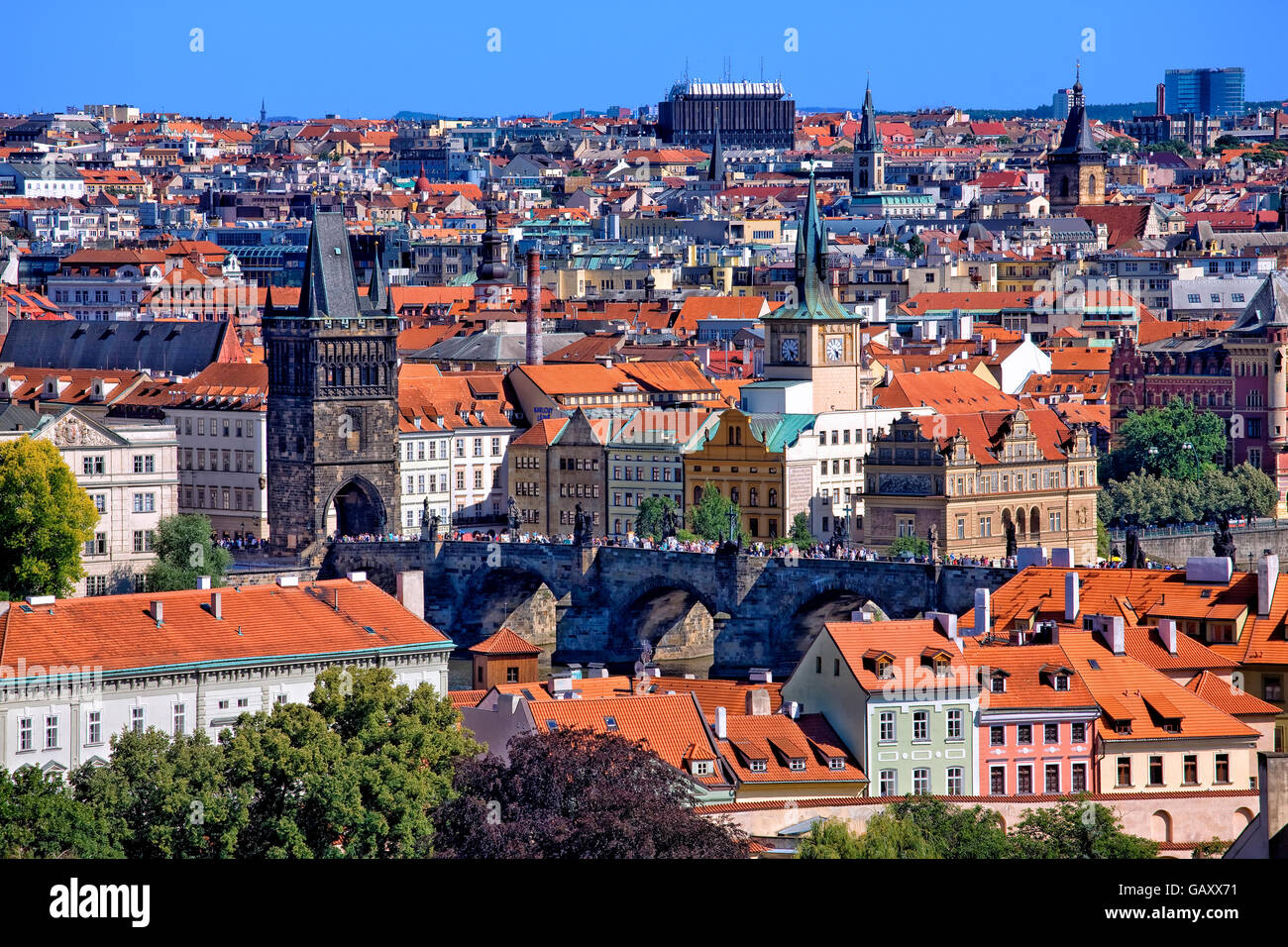 Prague skyline hi-res stock photography and images - Alamy
