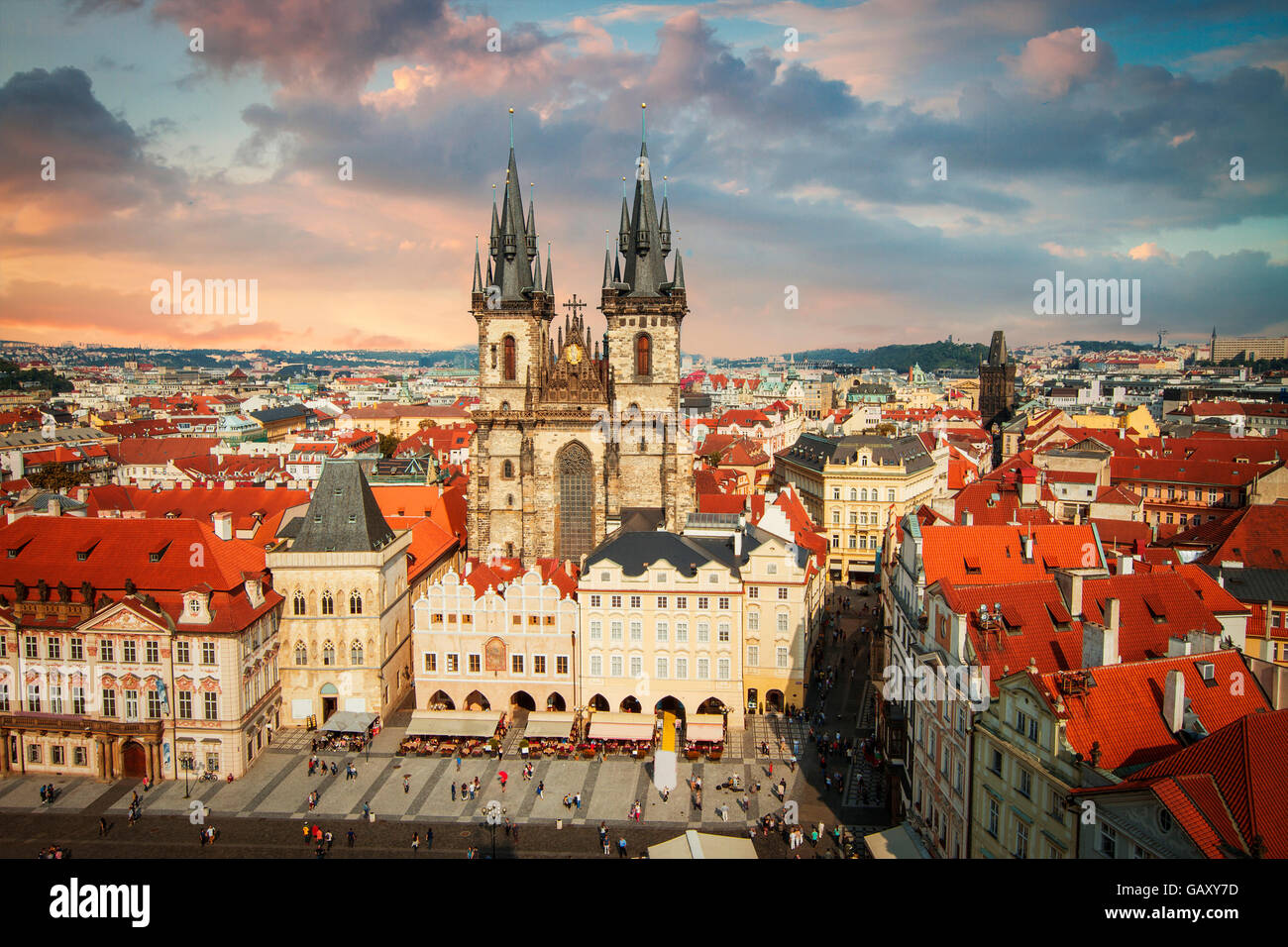 Sunlight and summer art technology hi-res stock photography and images - Alamy