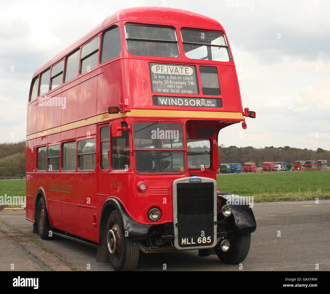 AEC RTL Leyland Chassis MLL 685 Stock Photo - Alamy