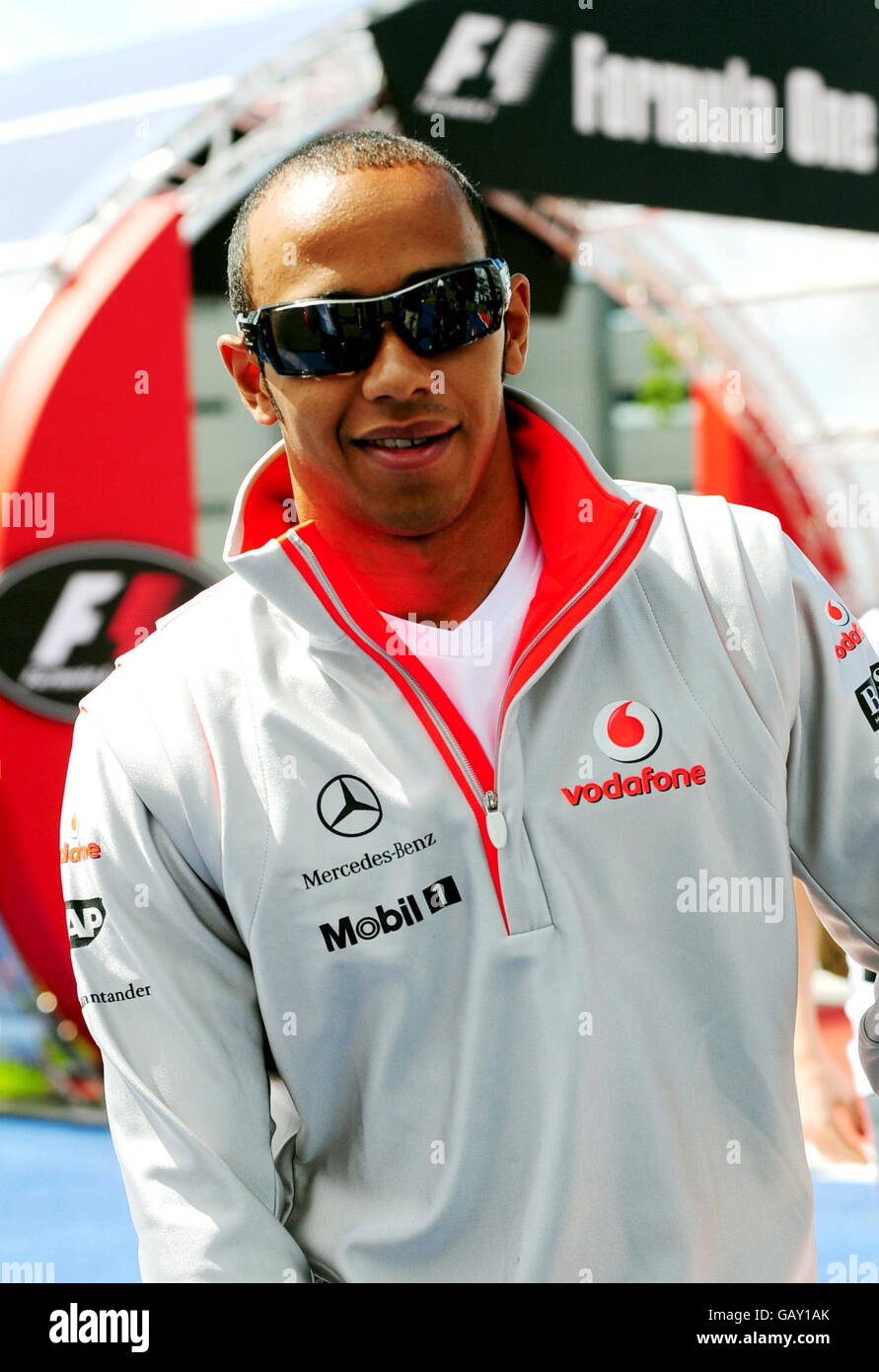 Lewis Hamilton arrives at Silverstone, Northamptonshire Stock Photo - Alamy