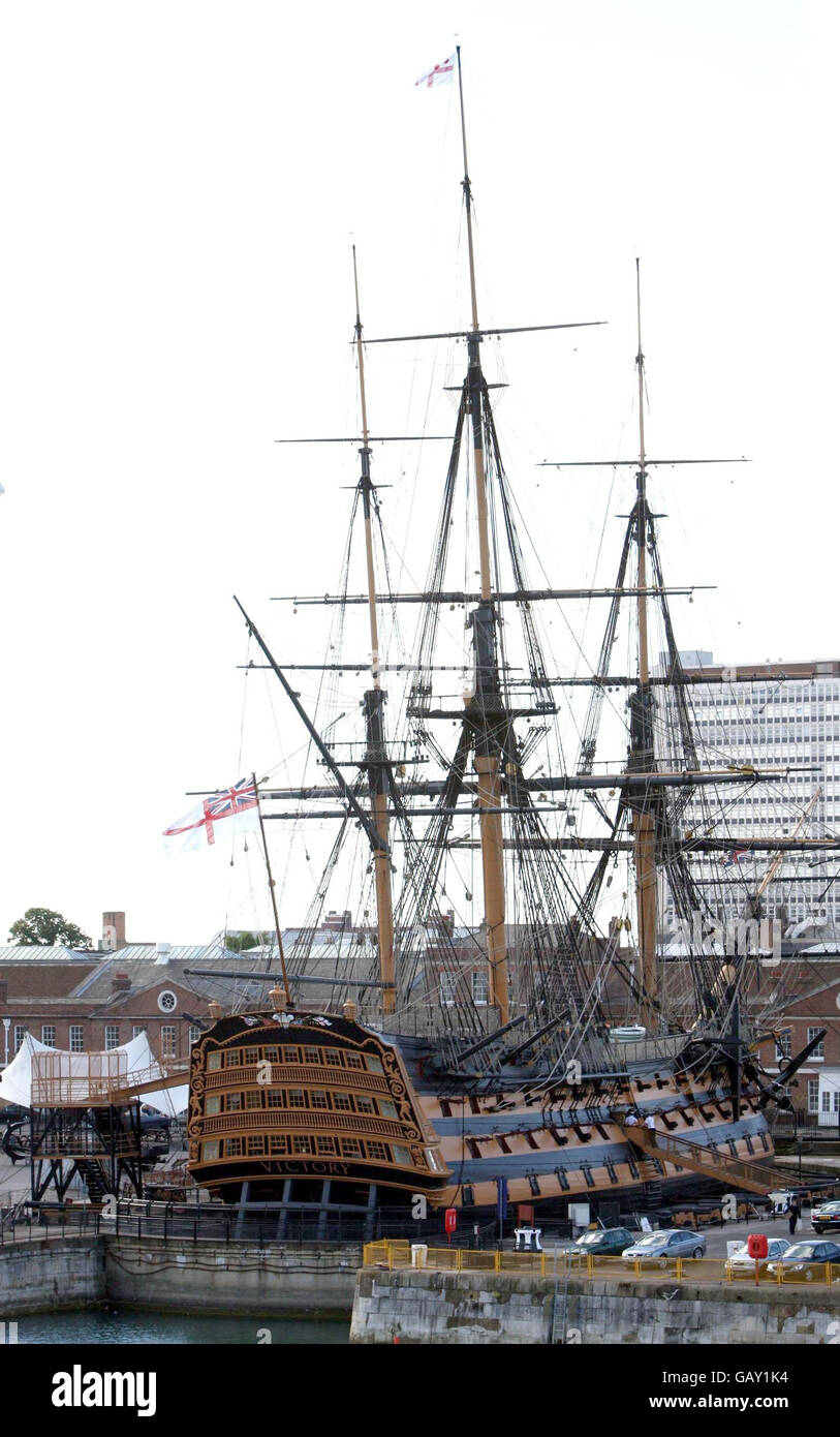 Hms victory in dry dock hi-res stock photography and images - Alamy