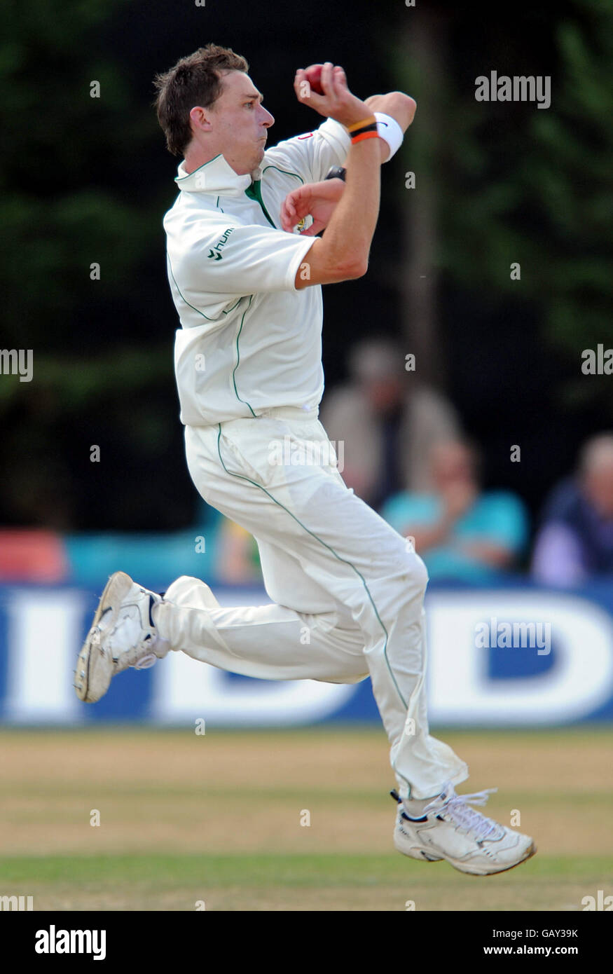 Uxbridge cricket club hi-res stock photography and images - Alamy
