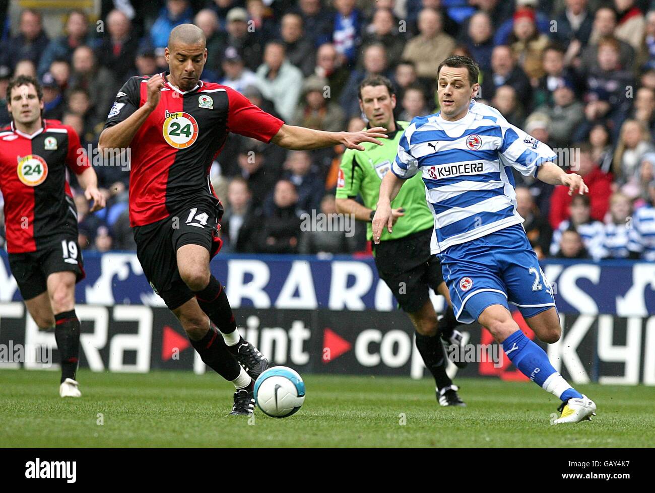 Blackburn Rovers's Steven Reid (l) and Reading's Marek Matejovsky (r ...