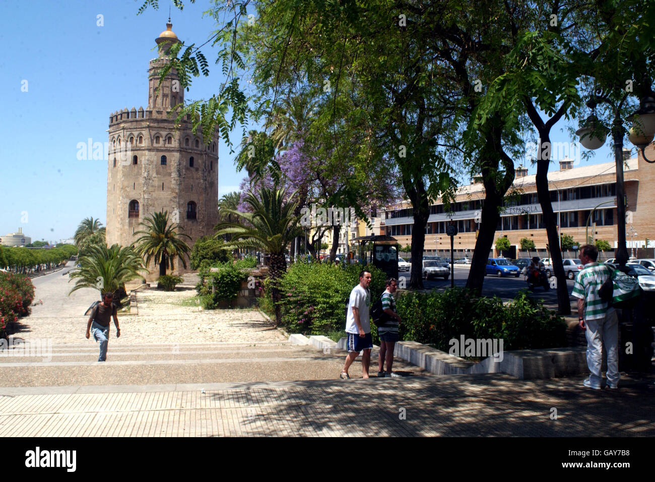 FC Porto fans take in the view of the city of Sevilla Stock Photo - Alamy