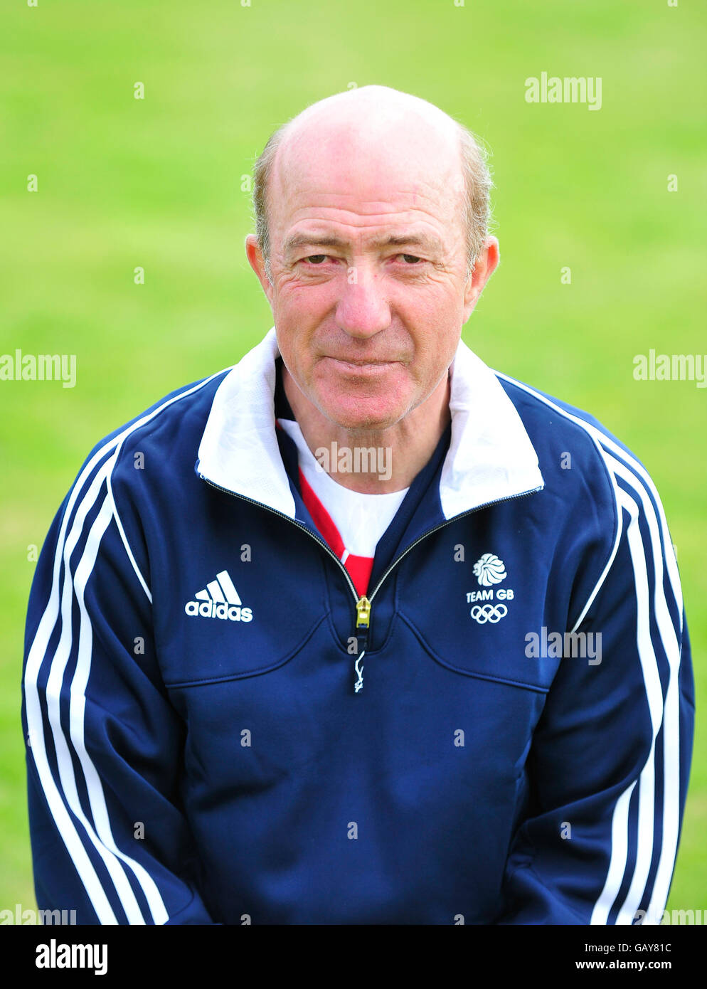 Team gb equestrian athlete michael whitaker hi-res stock photography ...
