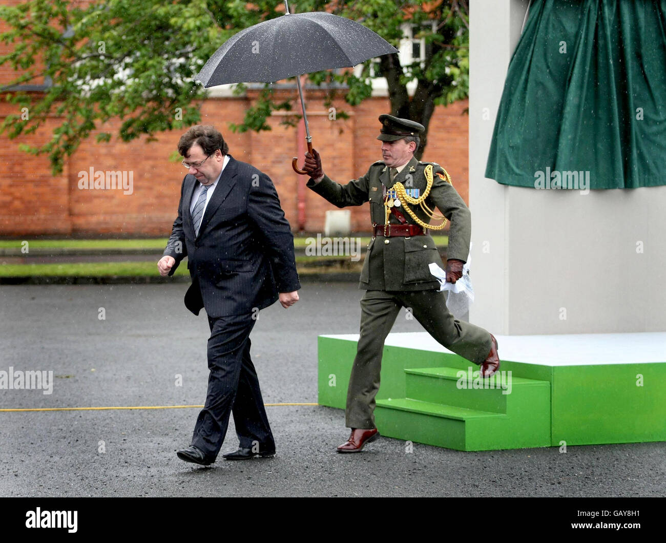 Walking aide hi-res stock photography and images - Alamy