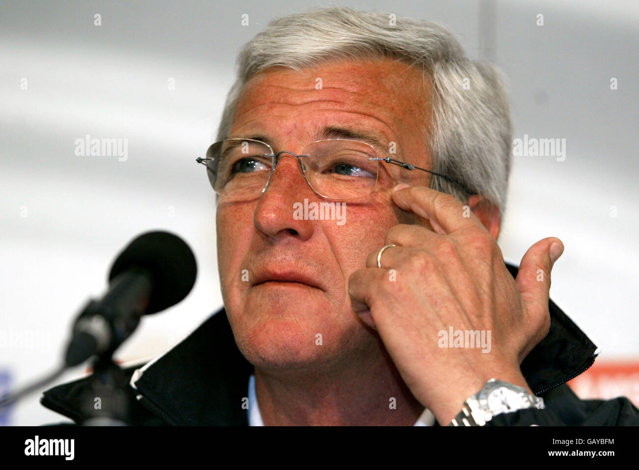 Juventus coach Marcello Lippi during the press conference Stock Photo ...