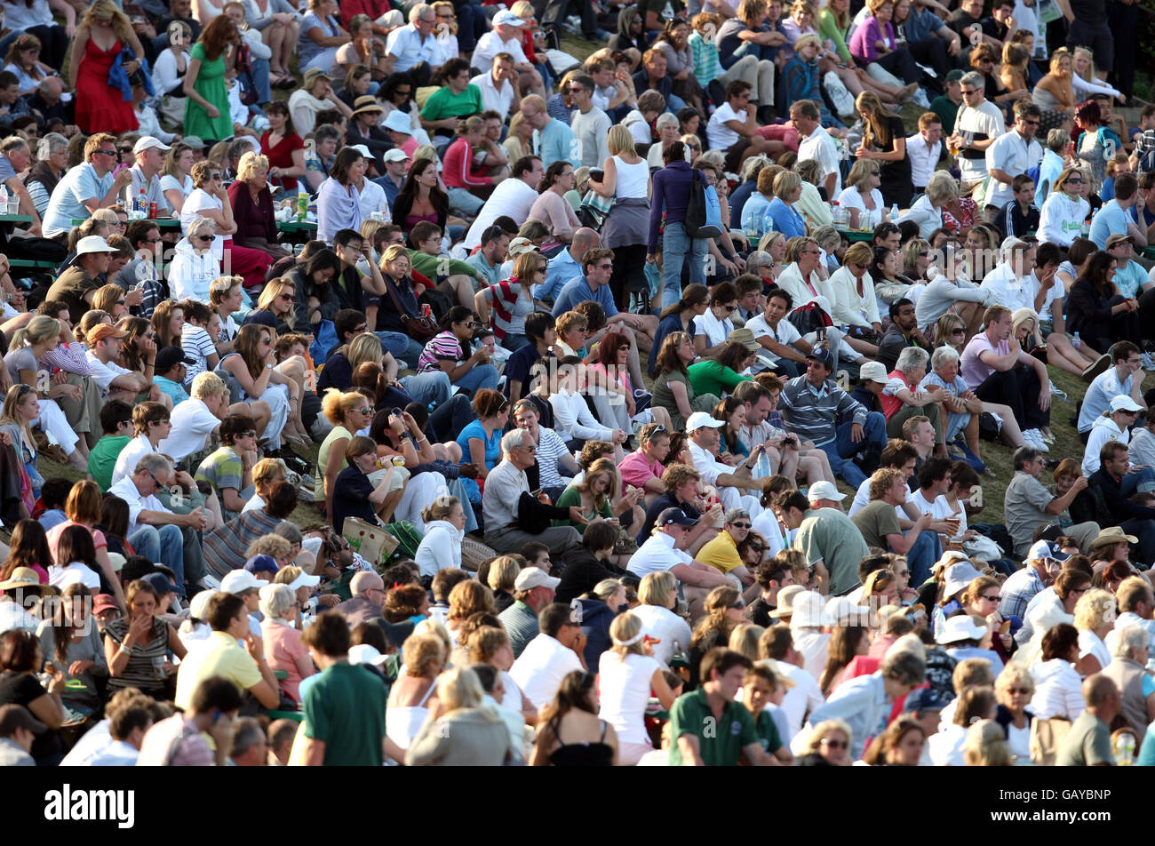Spectators on Murray Mount observe Great Britain's Andy Murrays match ...