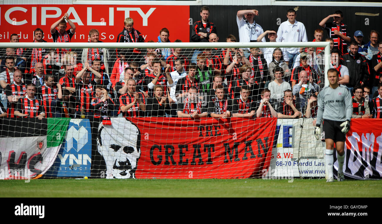 Soccer - UEFA InterToto Cup - FC Rhyl v Bohemians - Belle Vue Stadium ...