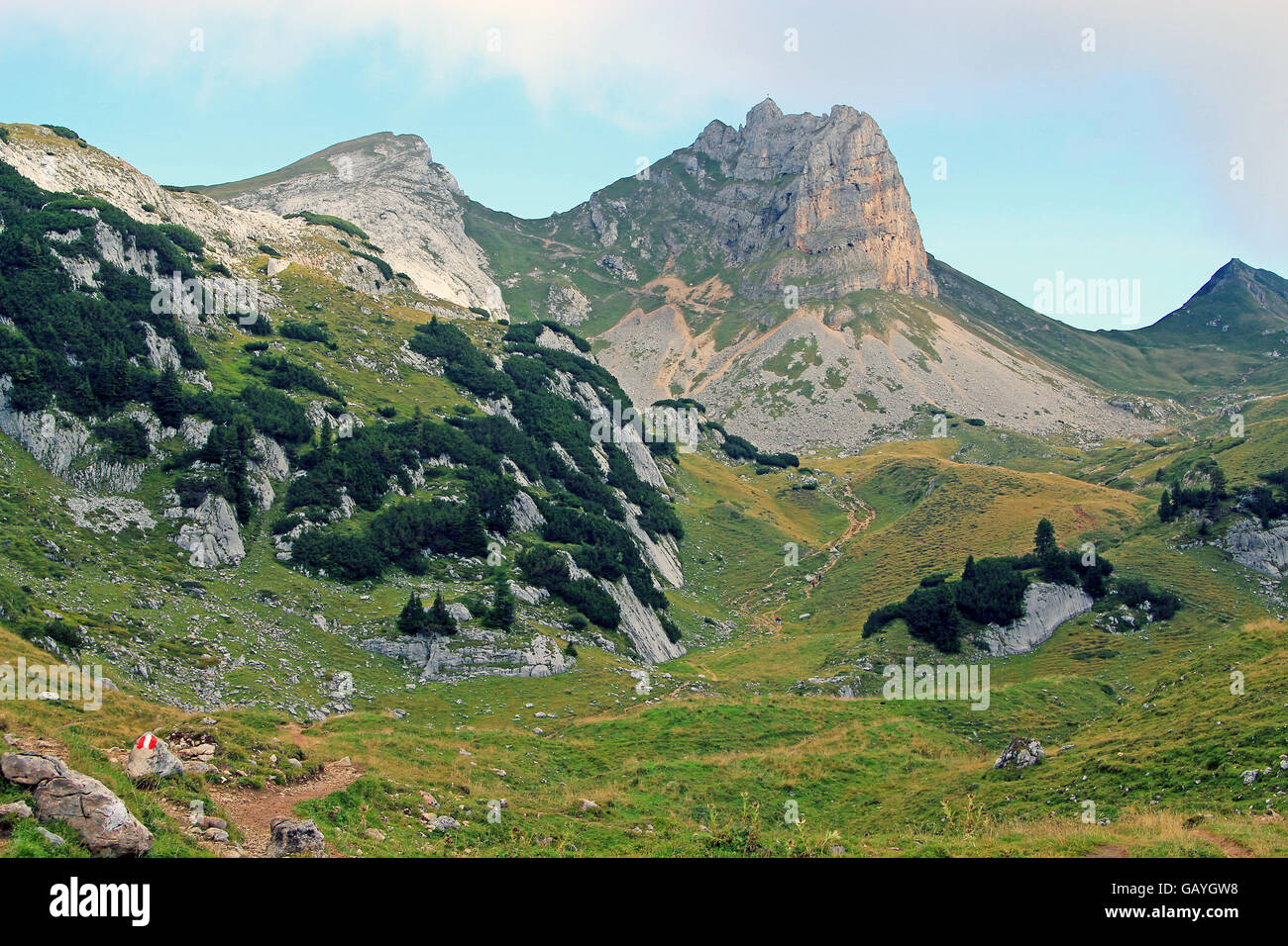 Chain of the alps hi-res stock photography and images - Alamy