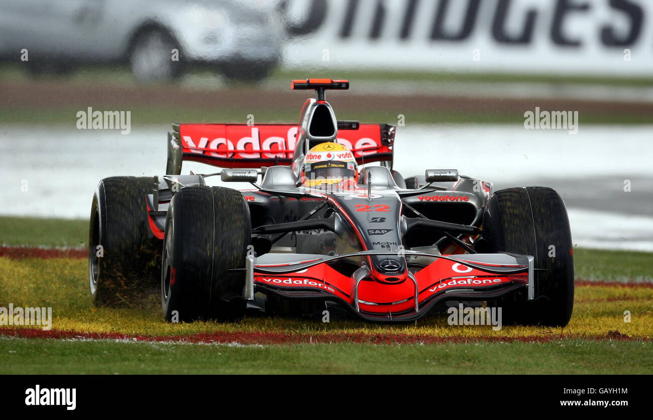 Mercedes british driver lewis hamilton drives hi-res stock photography ...