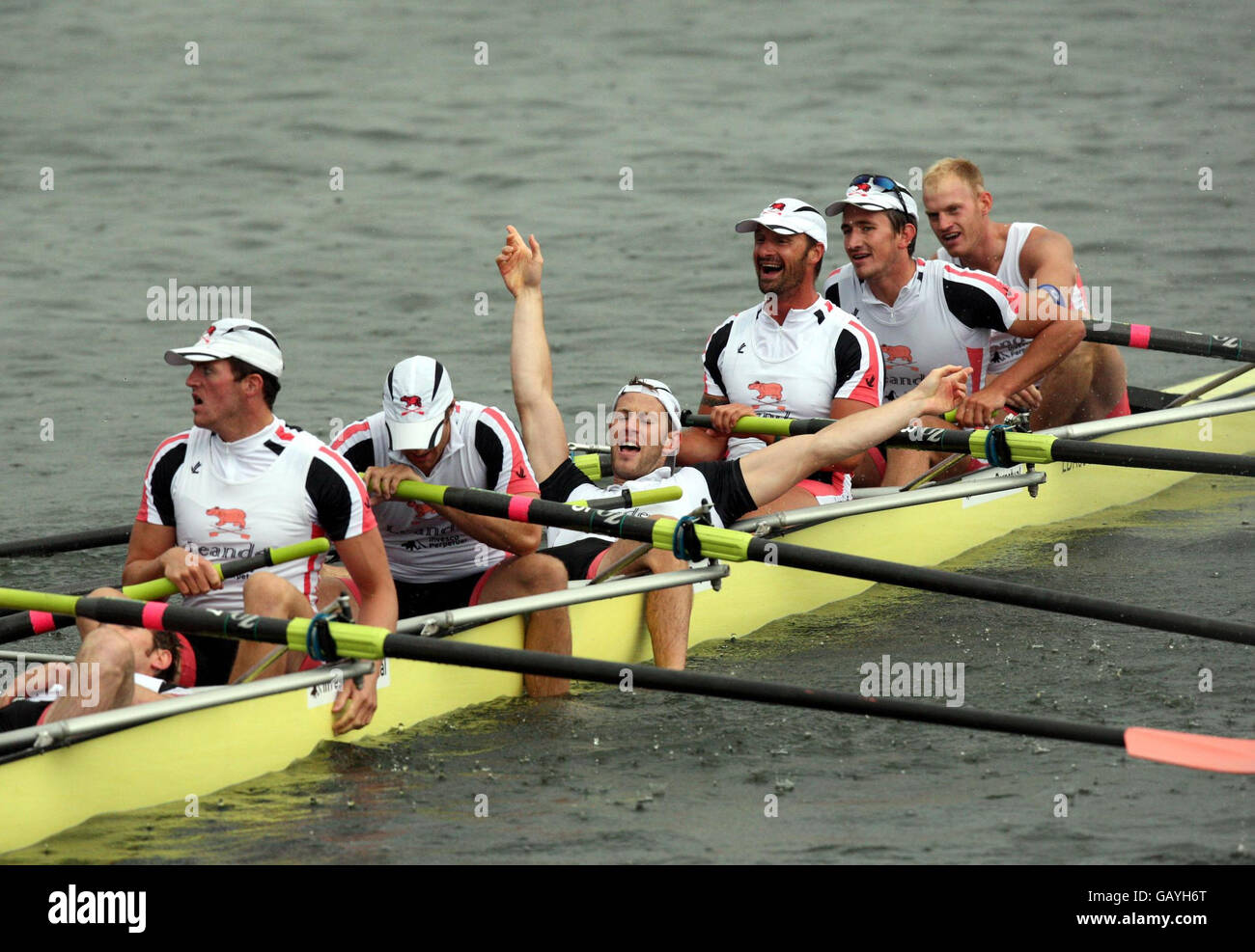 Rowing competition beating team hi-res stock photography and images - Alamy