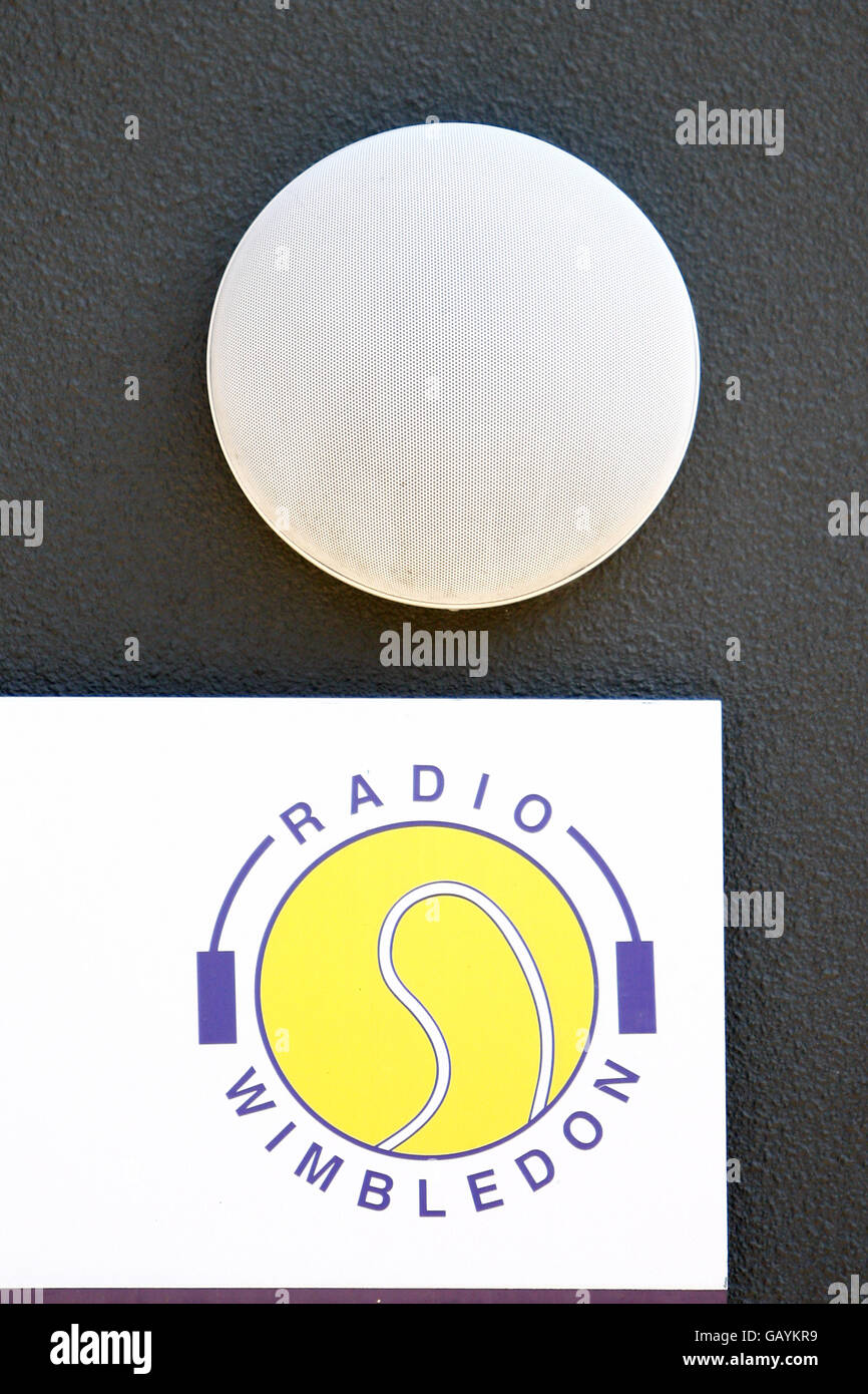 Wimbledon tennis sign general hi-res stock photography and images - Alamy