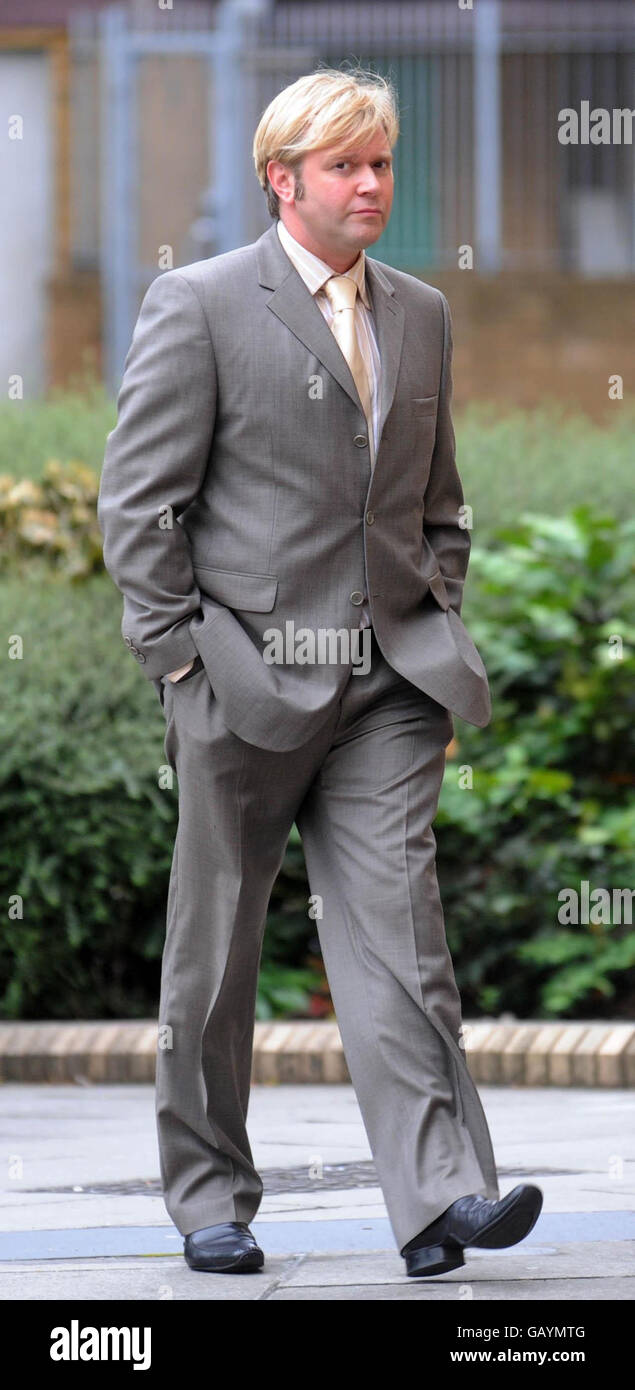 Singer Darren Day High Resolution Stock Photography and Images - Alamy