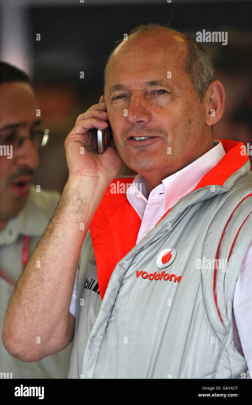 Vodafone mclaren mercedes team principal High Resolution Stock ...