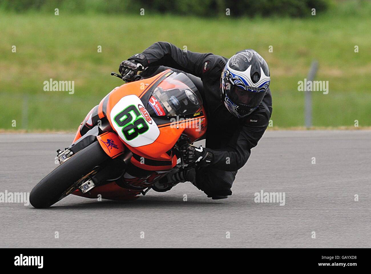 Moto - Bennetts British Superbike Championship - Free Practice ...