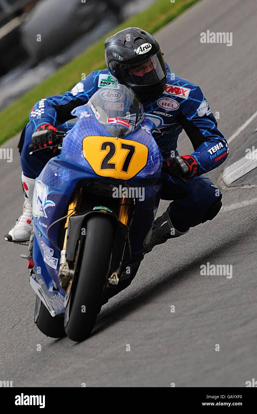 Moto - Bennetts British Superbike Championship - Free Practice ...