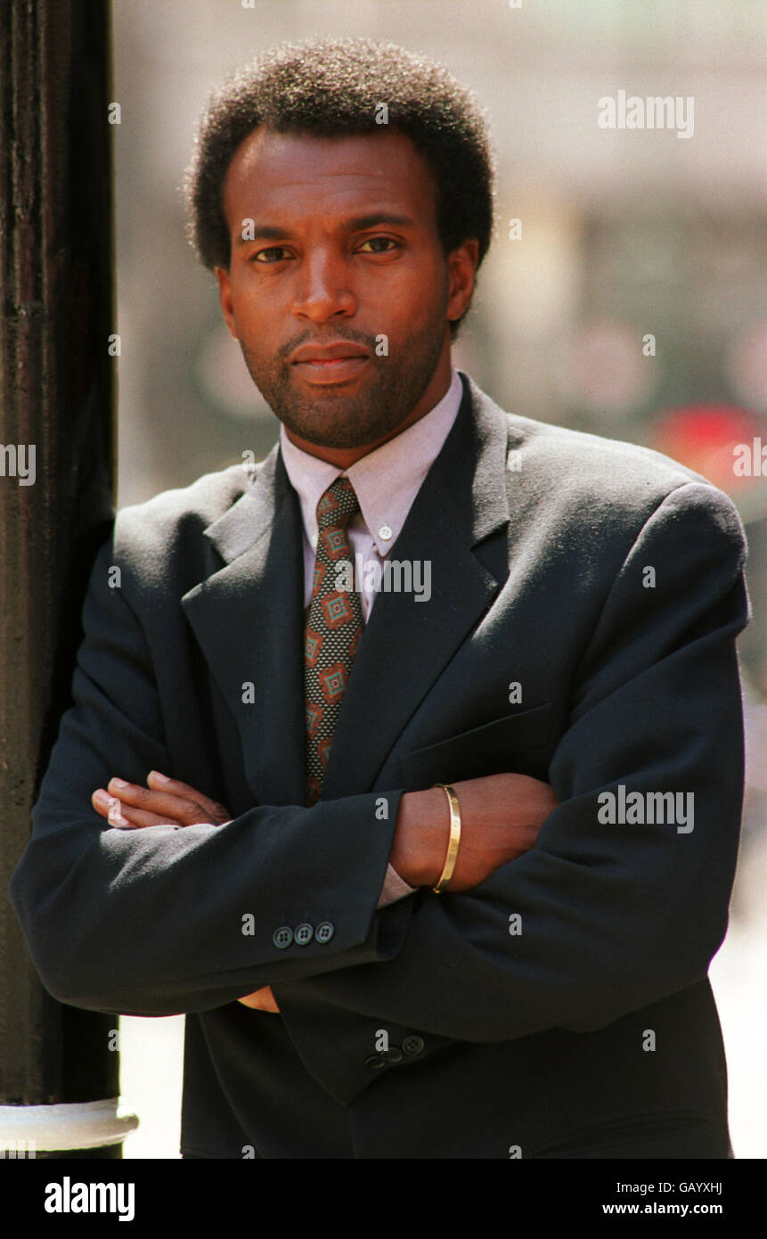 Ambrose mendy boxing manager hi-res stock photography and images - Alamy