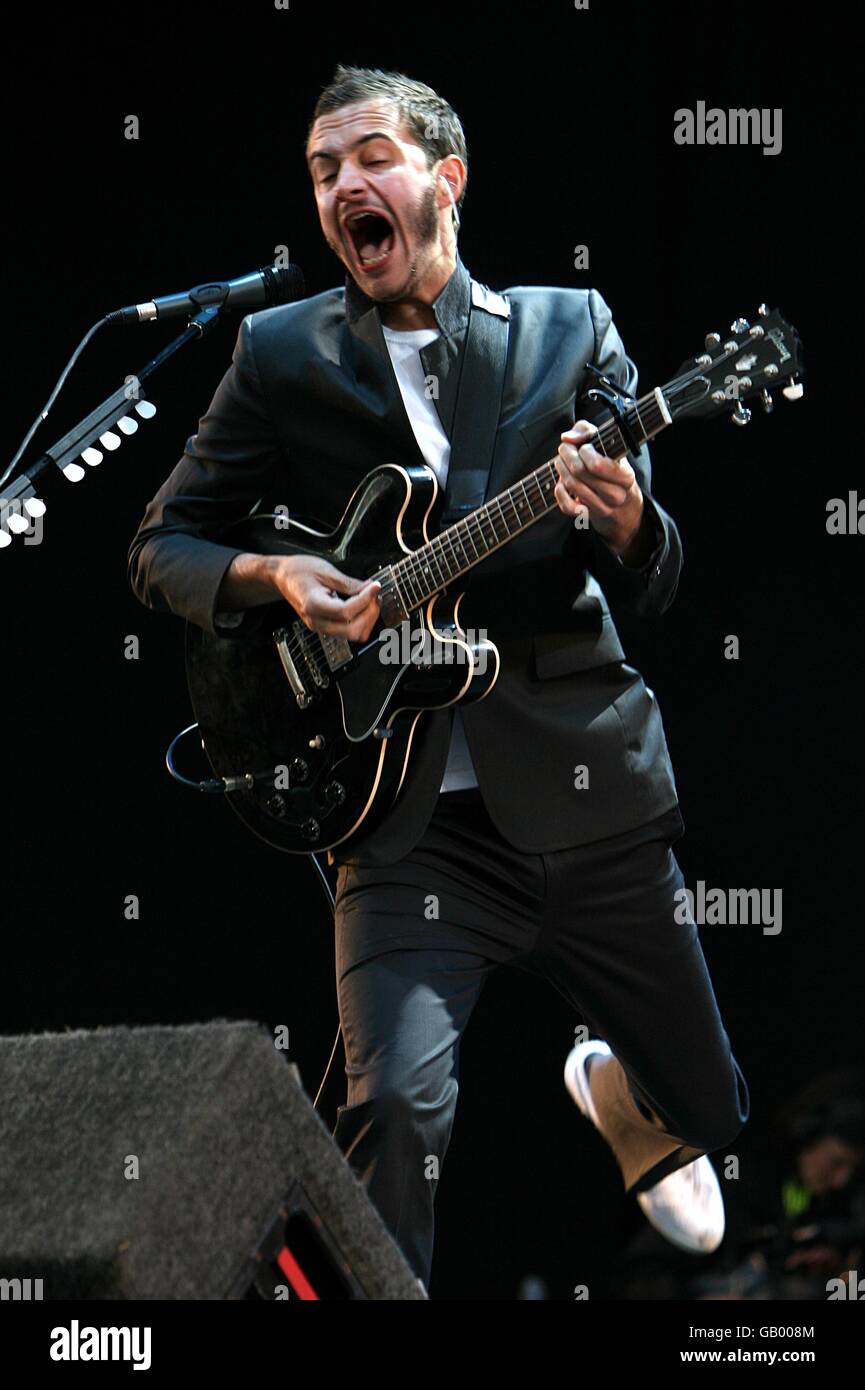 Editors lead singer Tom Smith performs during the Oxegen Festival 2008 ...