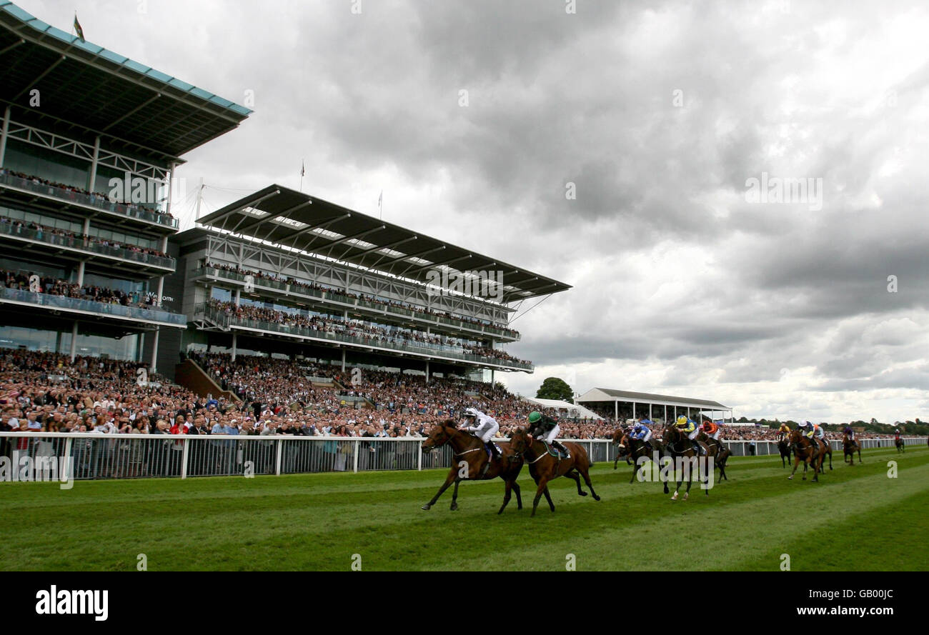 Horse Racing - John Smiths Cup Day - York Racecourse Stock Photo - Alamy