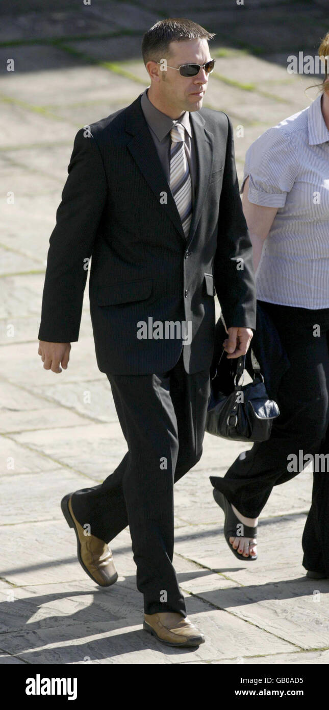 Beasting hi-res stock photography and images - Alamy