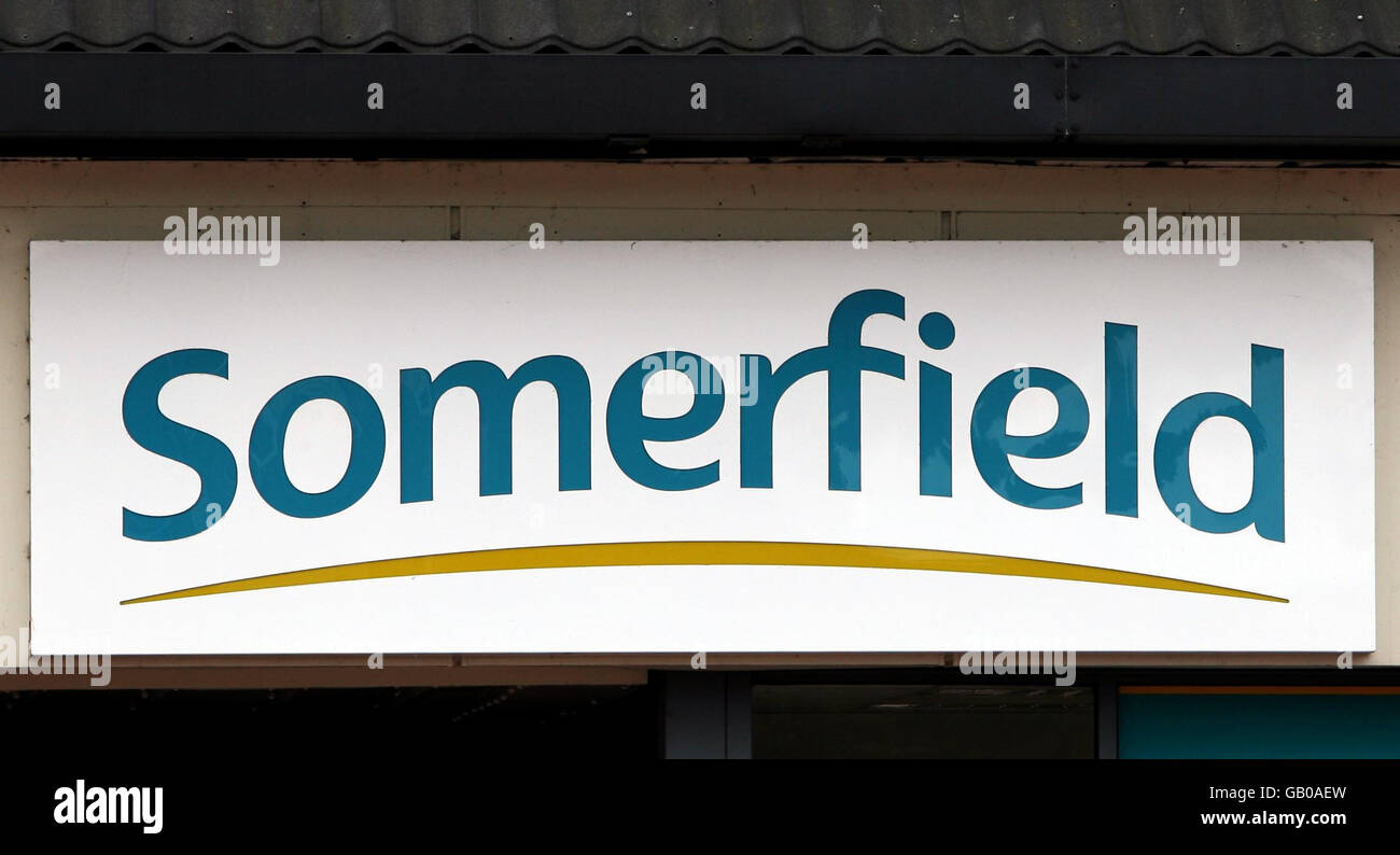 Somerfield supermarket logo sign hi-res stock photography and images ...