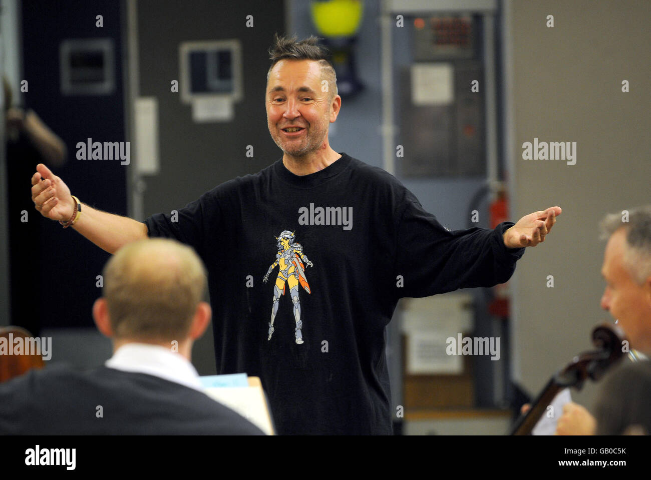 Nigel Kennedy rehearsal - London Stock Photo - Alamy