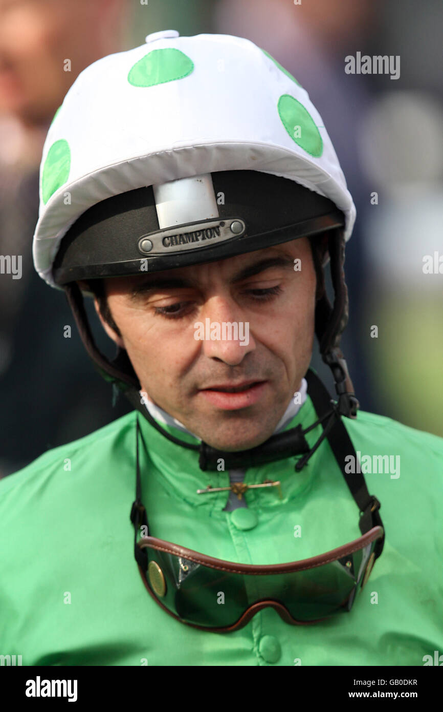 Horse Racing - Leicester Racecourse. Jockey Alan Munro Stock Photo - Alamy