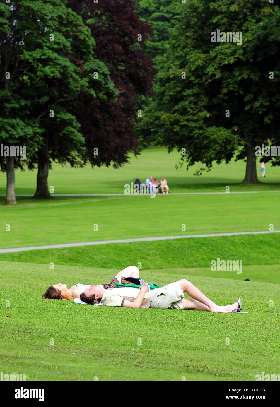 Hot weather sleep hi-res stock photography and images - Alamy