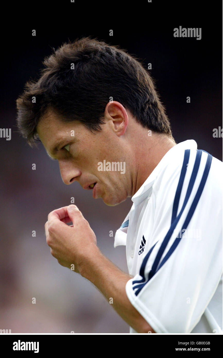 Tennis - Wimbledon 2003 - Fourth Round, Tim Henman v David Nalbandian ...