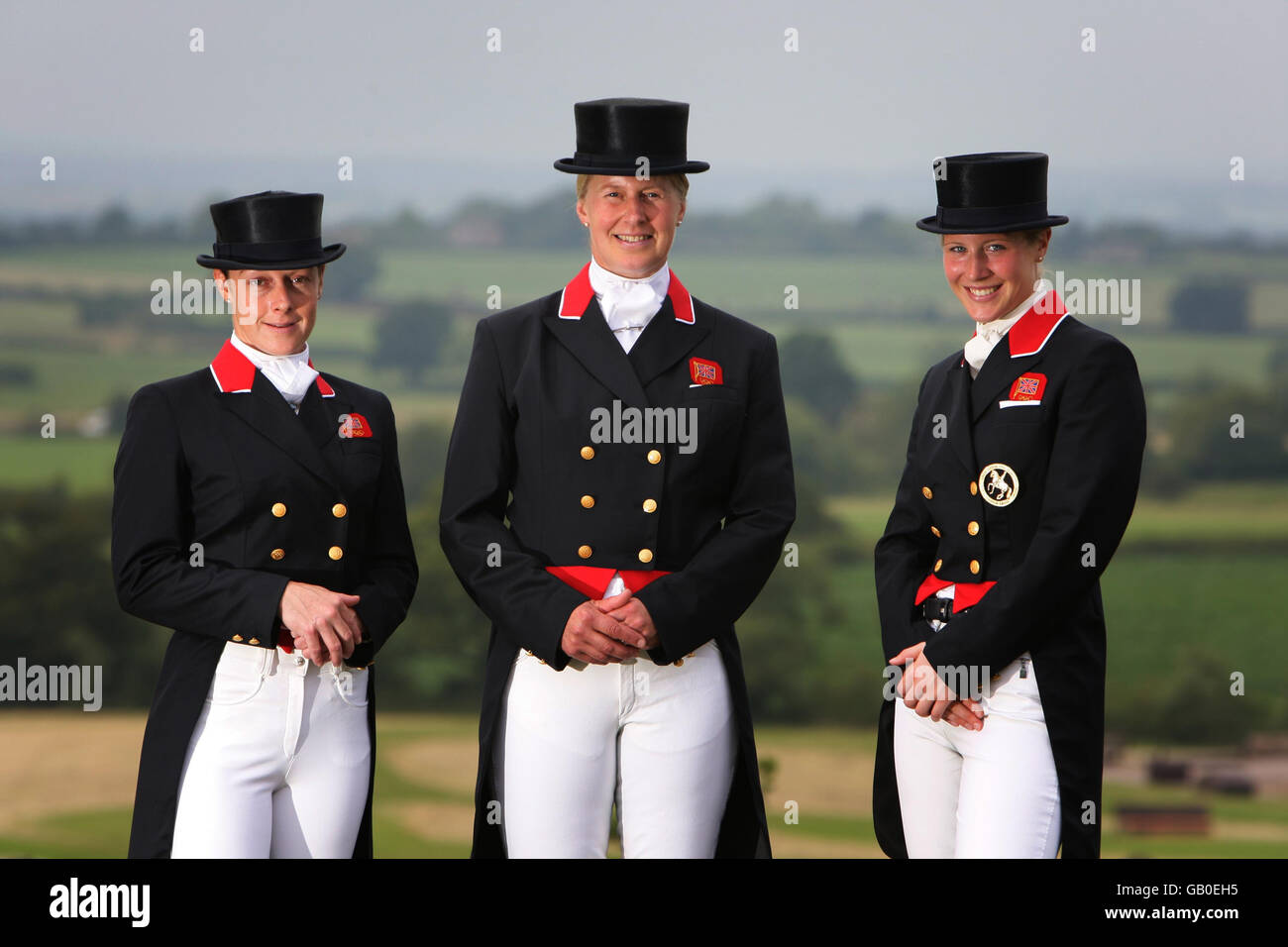 Great Britain's (Left to Right) Emma Hindle, Jane Gregory and Laura ...
